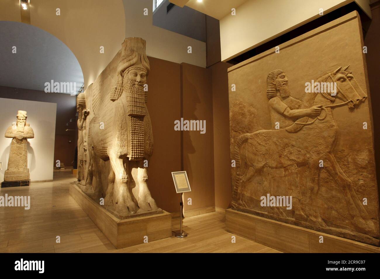 Iraq winged bull hi-res stock photography and images - Alamy