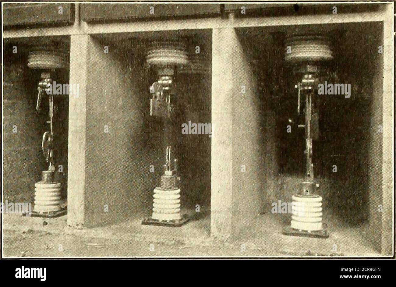 . Electric railway journal . RHODE ISLAND POWER HOUSE PUMP FLOOR AND ...