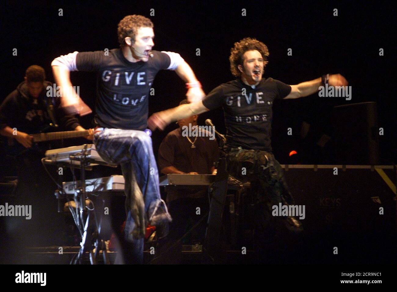 Nsync 2001 hi-res stock photography and images - Alamy