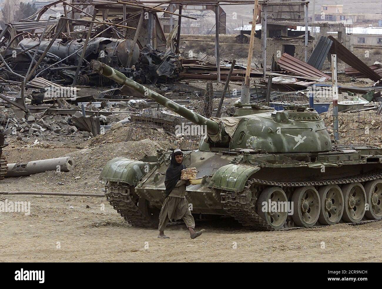 Soviet t 55 tanks hi-res stock photography and images - Alamy