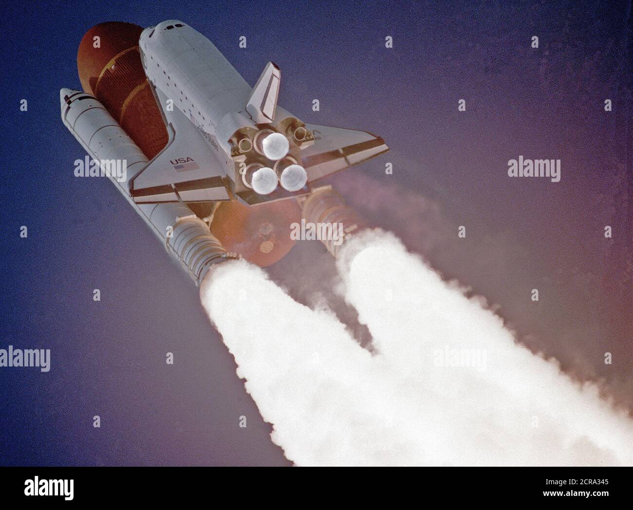 1988 space shuttle atlantis hi-res stock photography and images - Alamy