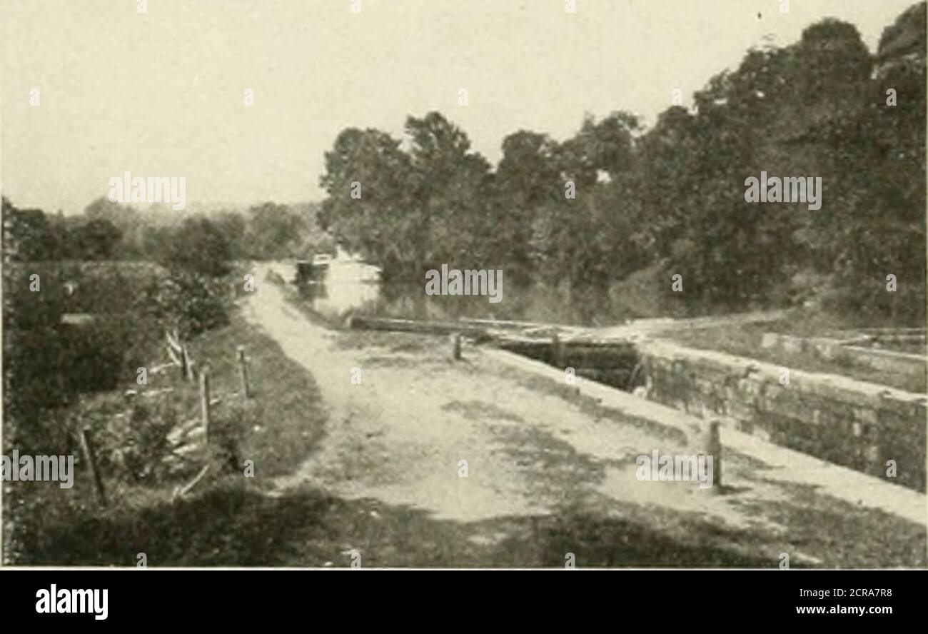 Andover canal hi-res stock photography and images - Alamy