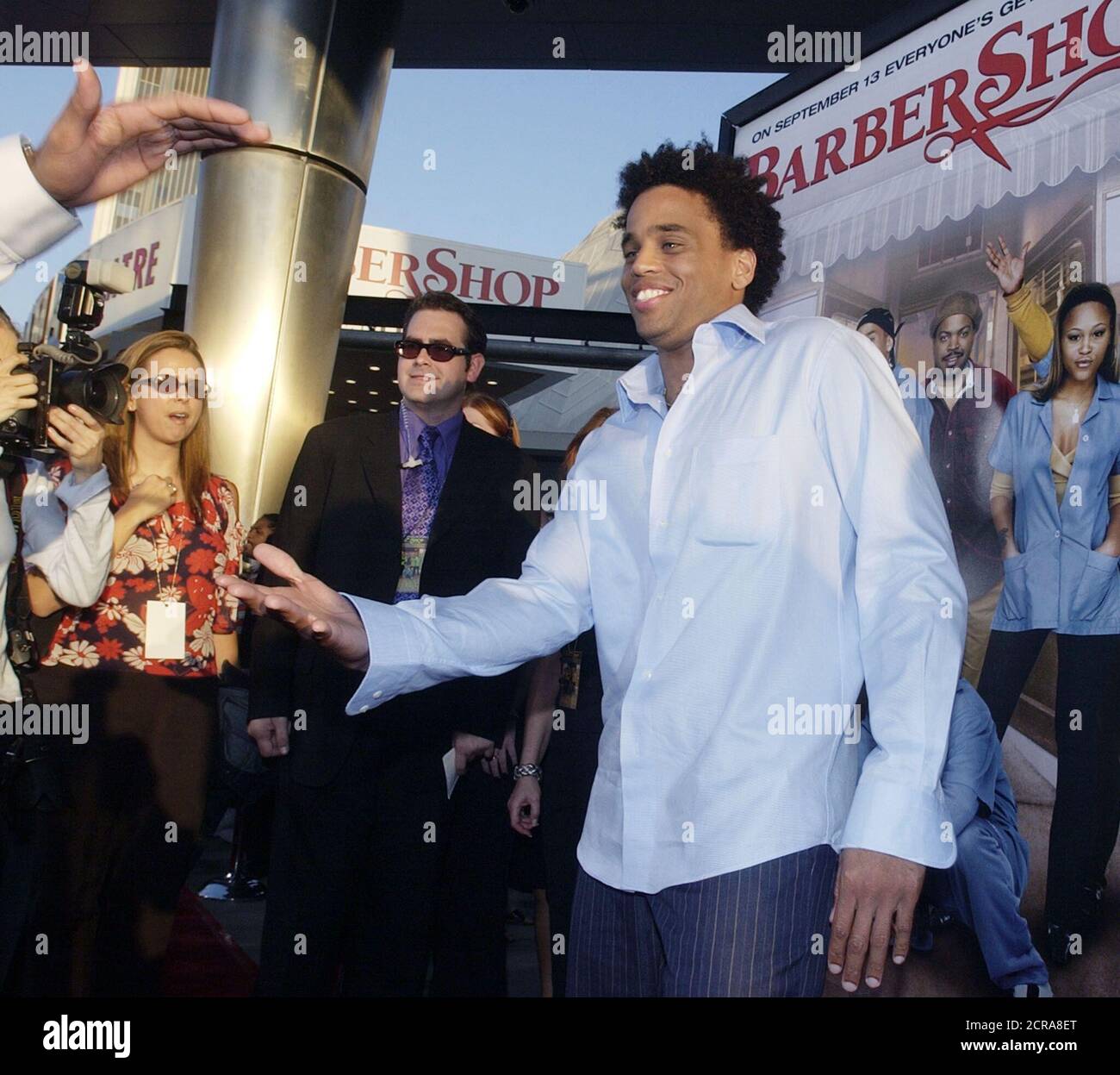 Michael ealy barbershop 2002 hi-res stock photography and images - Alamy