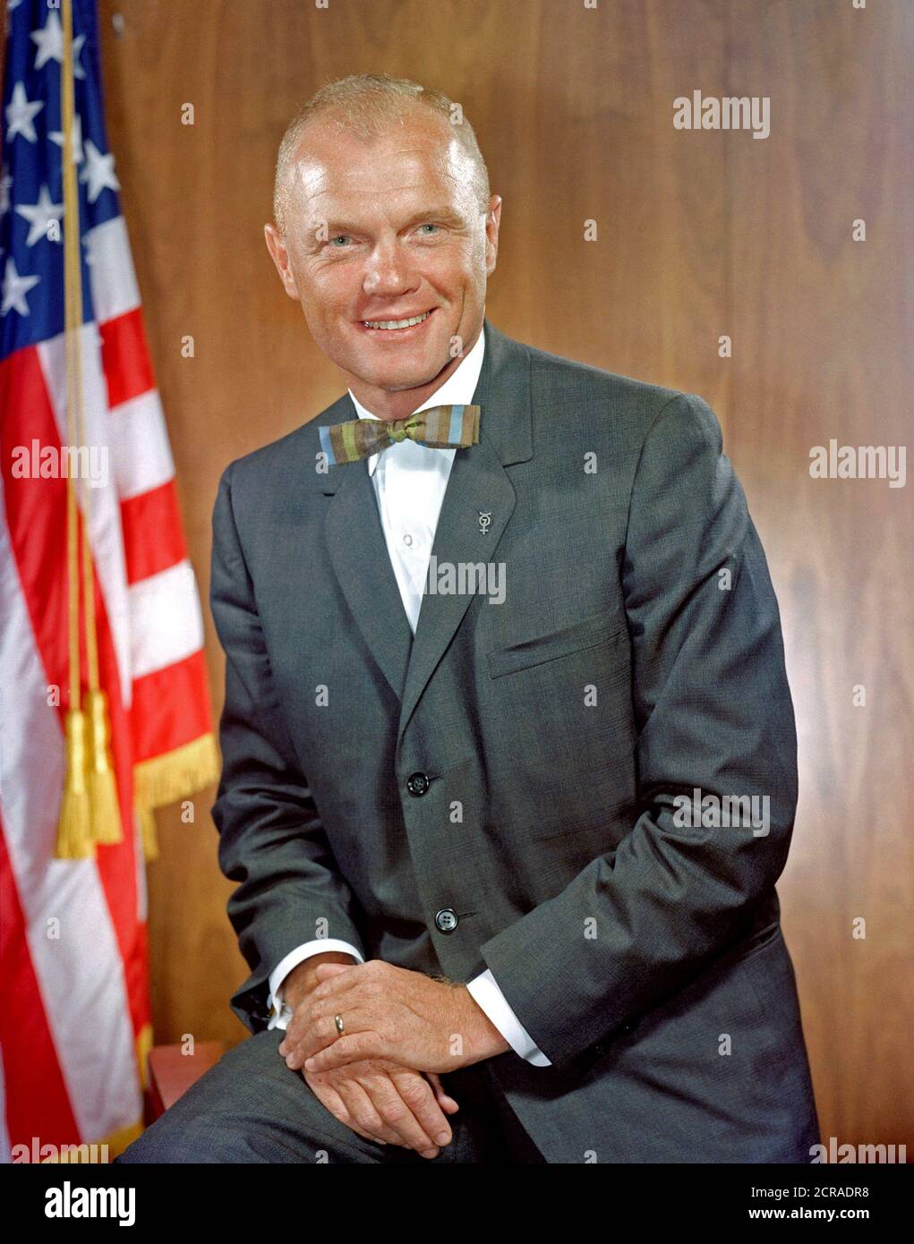 Bow tie john glenn jr hi-res stock photography and images - Alamy