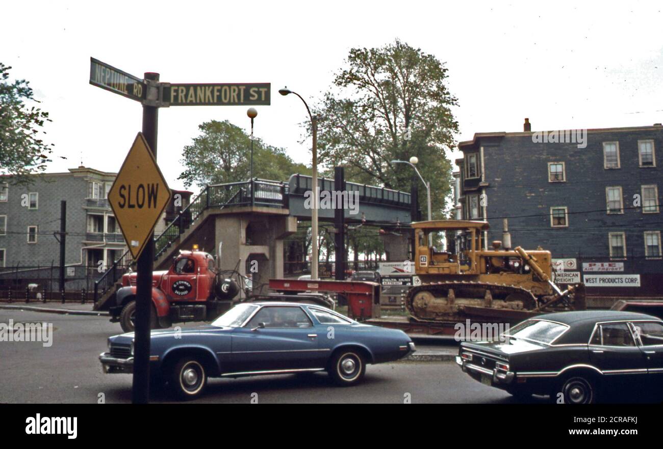 Airport access road hi-res stock photography and images - Alamy