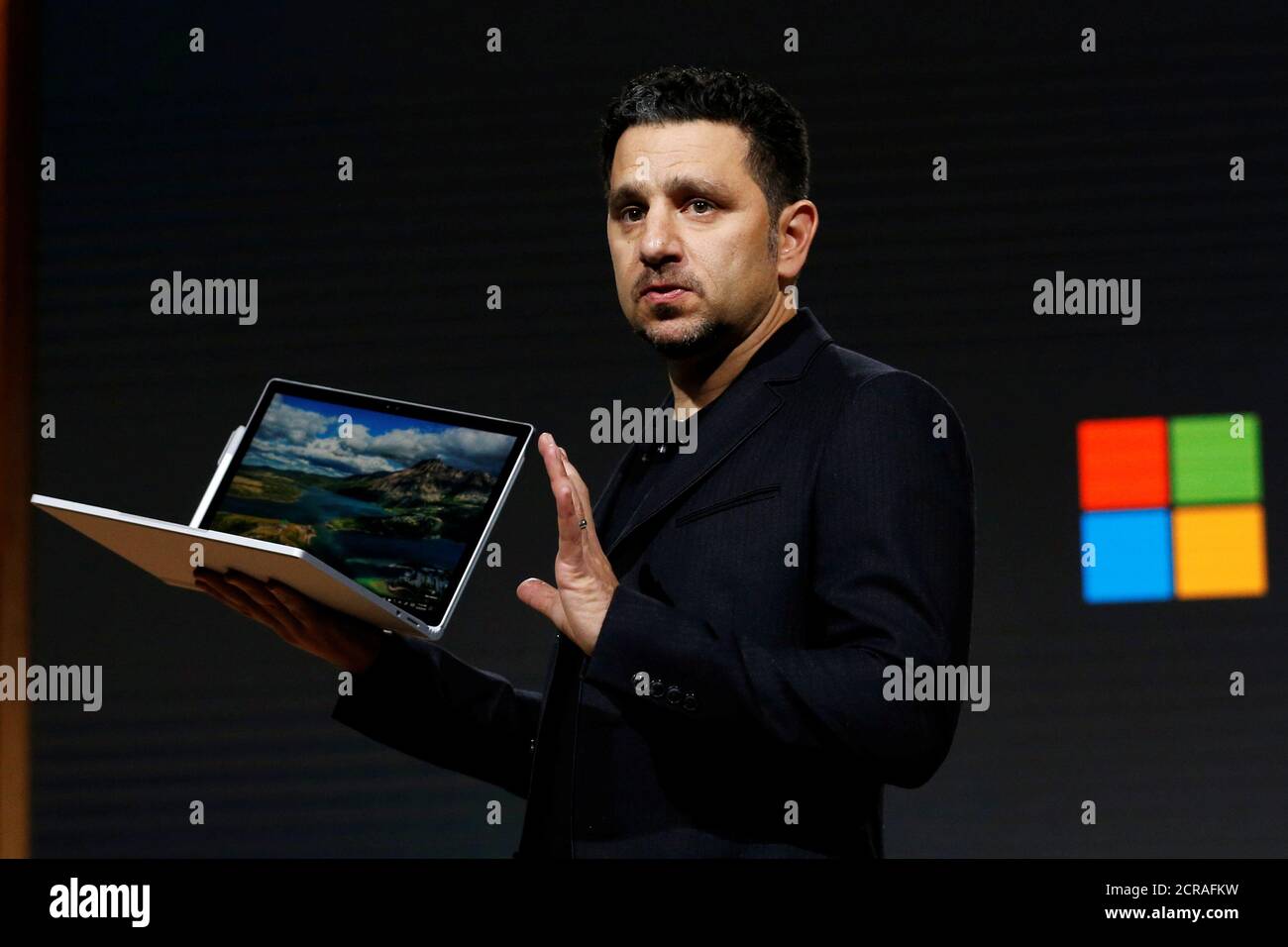 Microsoft surface laptop studio hi-res stock photography and images - Alamy