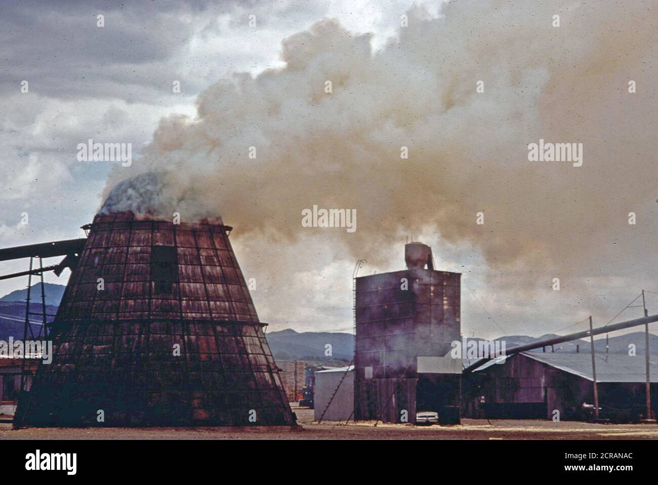 Teepee burner incinerator hi-res stock photography and images - Alamy