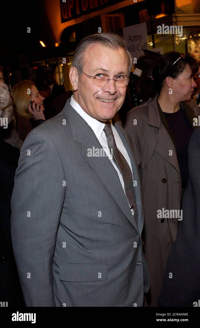 Black hawk down ridley hi-res stock photography and images - Alamy