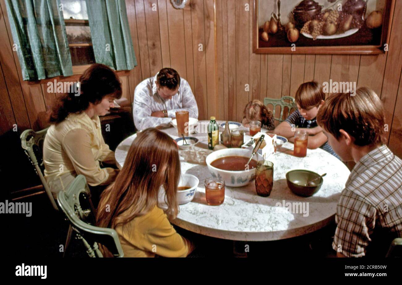 The Wayne Gipson Family Says a Prayer before Their Evening Meal in the ...