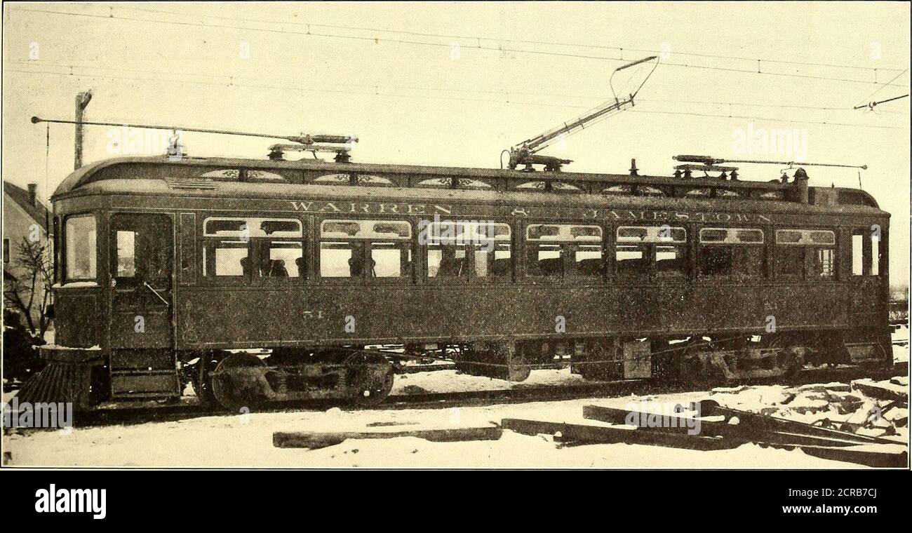 . The Street railway journal . AUTO-TRANSFORMER SUPPLYING LOW-POTENTIAL ...