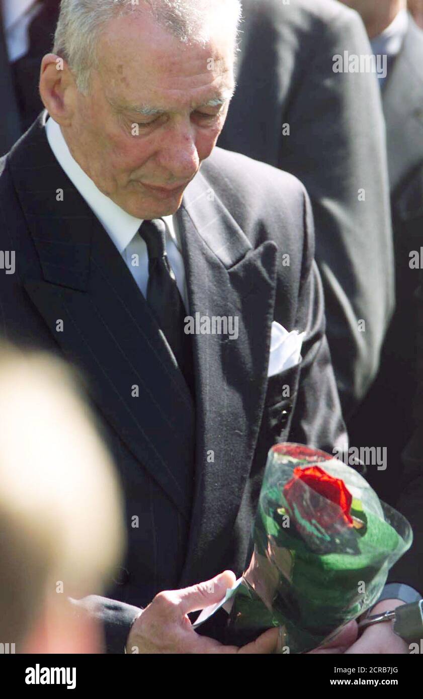 Funeral Gangster Reggie Kray High Resolution Stock Photography and ...