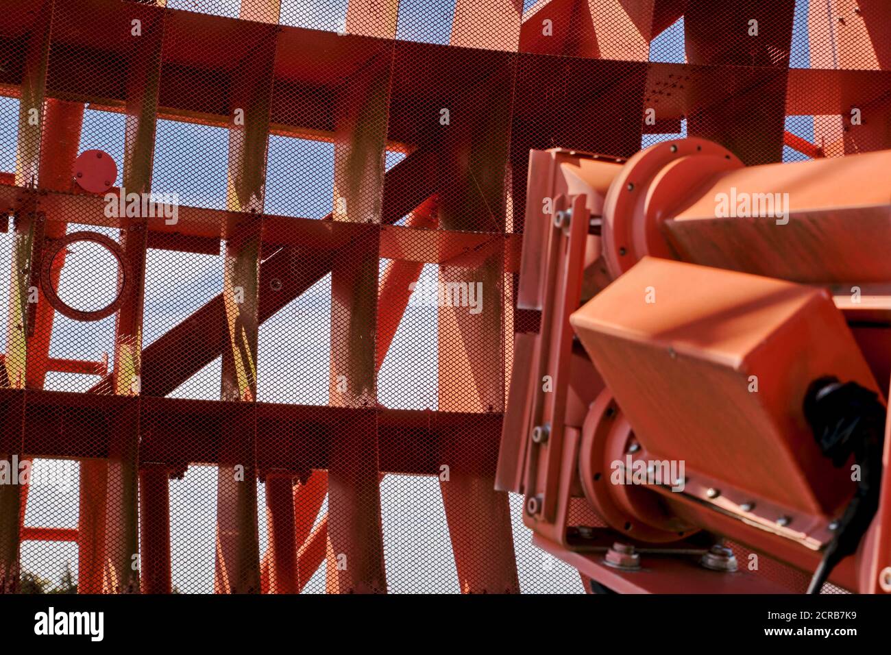 Airport radar unit hi-res stock photography and images - Alamy