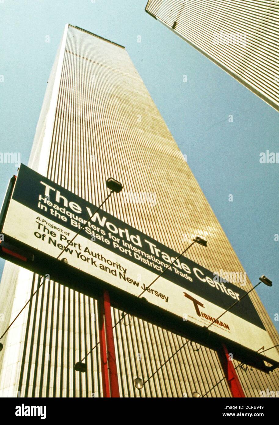 World trade center towers 1970s hi-res stock photography and images - Alamy