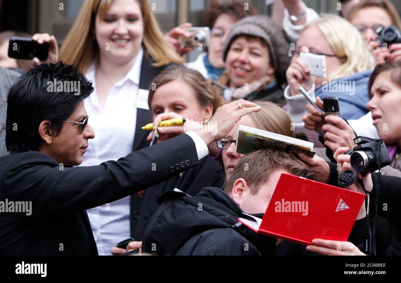 Indian actor shah hi-res stock photography and images - Alamy
