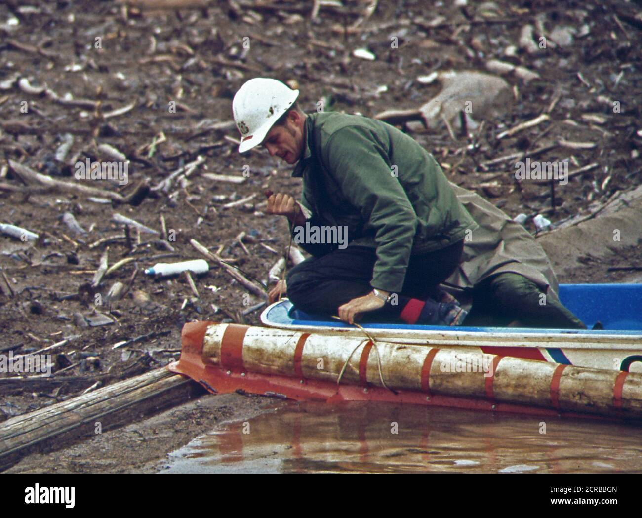 Epa worker 1970s hi-res stock photography and images - Alamy