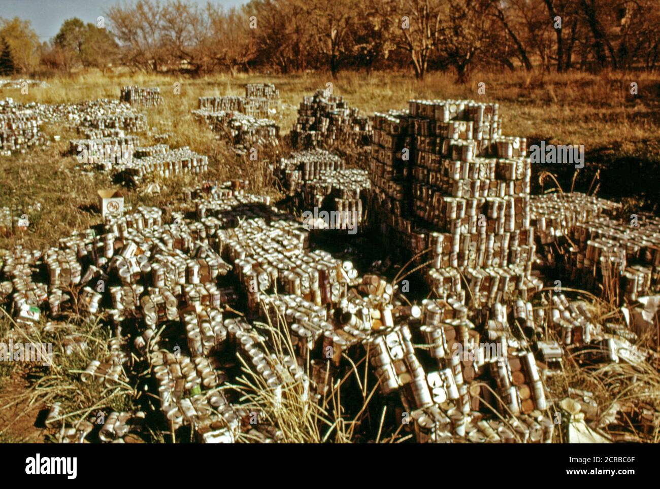 Soft drink cans 1970s hi-res stock photography and images - Alamy