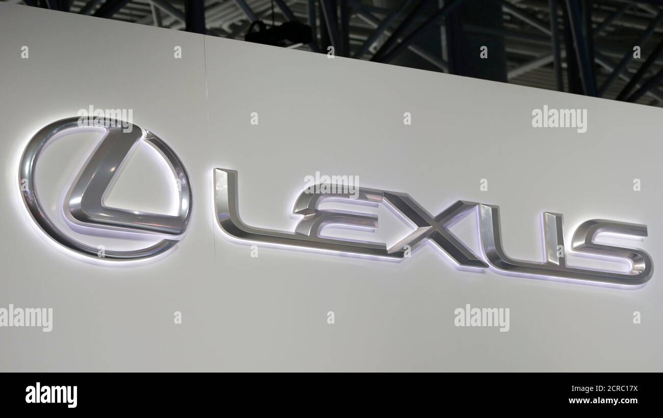 Lexus Logo High Resolution Stock Photography and Images - Alamy