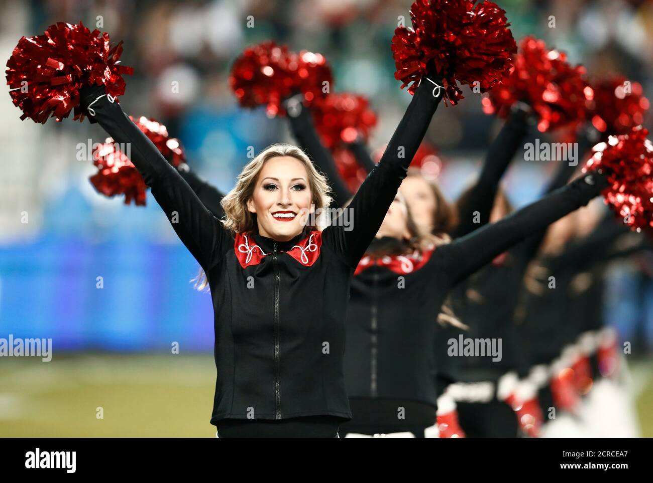 Cfl cheerleaders hi-res stock photography and images - Alamy