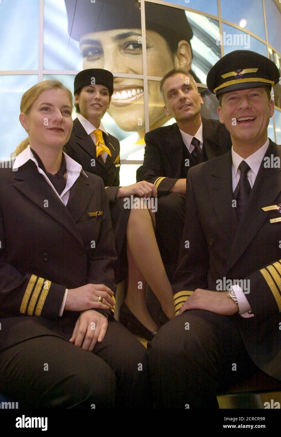 25 New Uniforms High Resolution Stock Photography and Images - Alamy