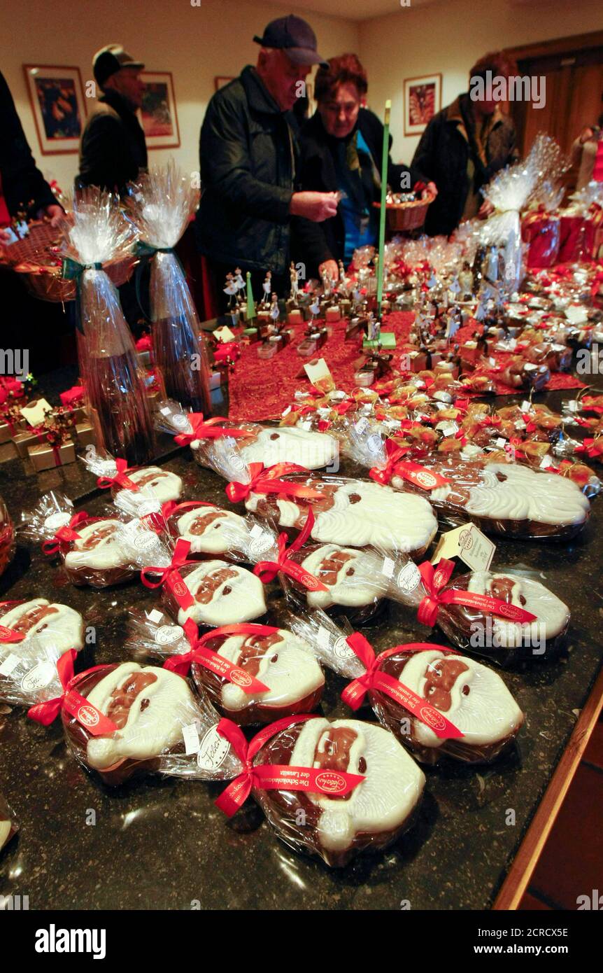 Chocolate shop berlin germany europe hi-res stock photography and ...