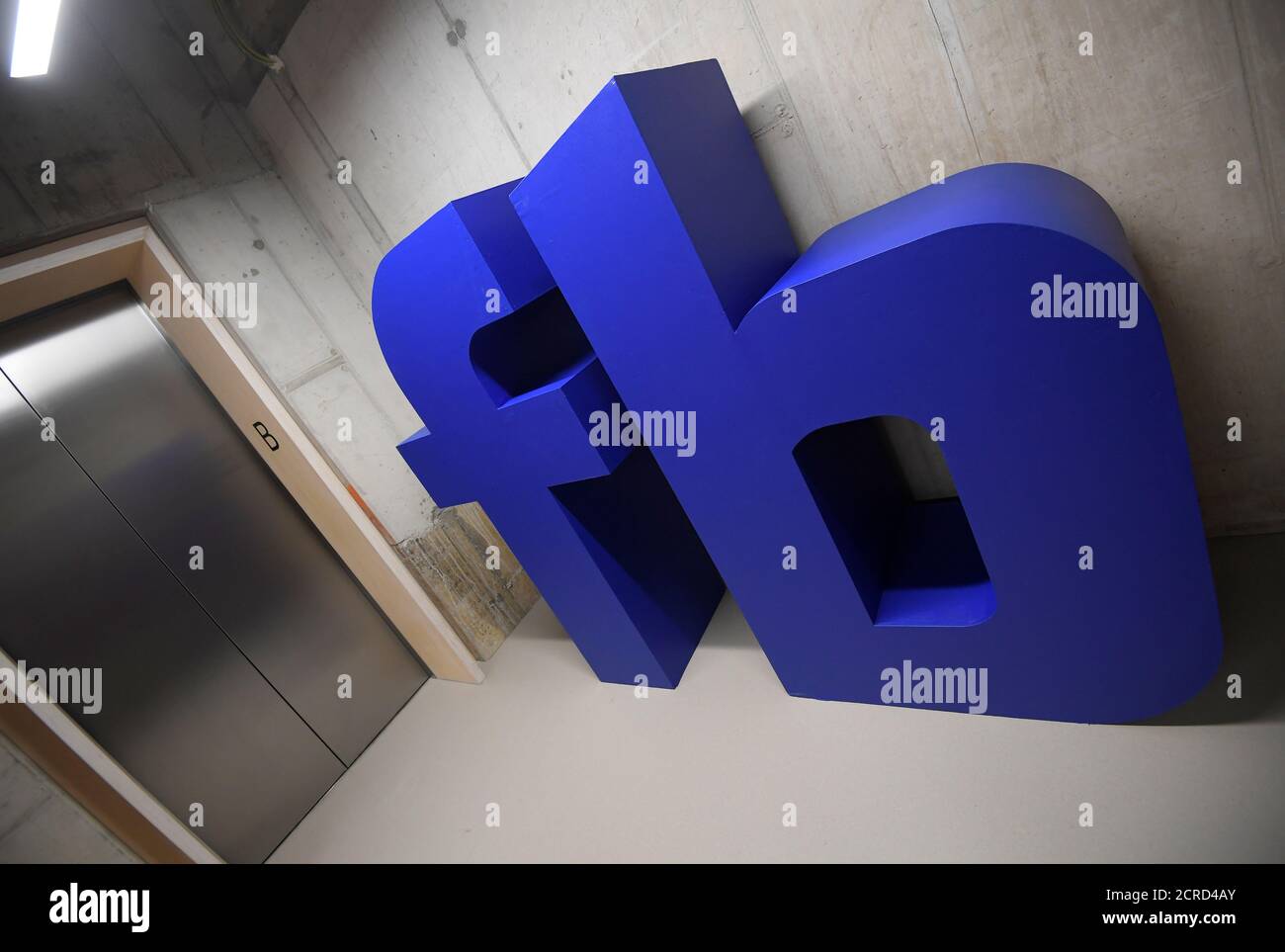 Facebook headquarters london hi-res stock photography and images - Alamy