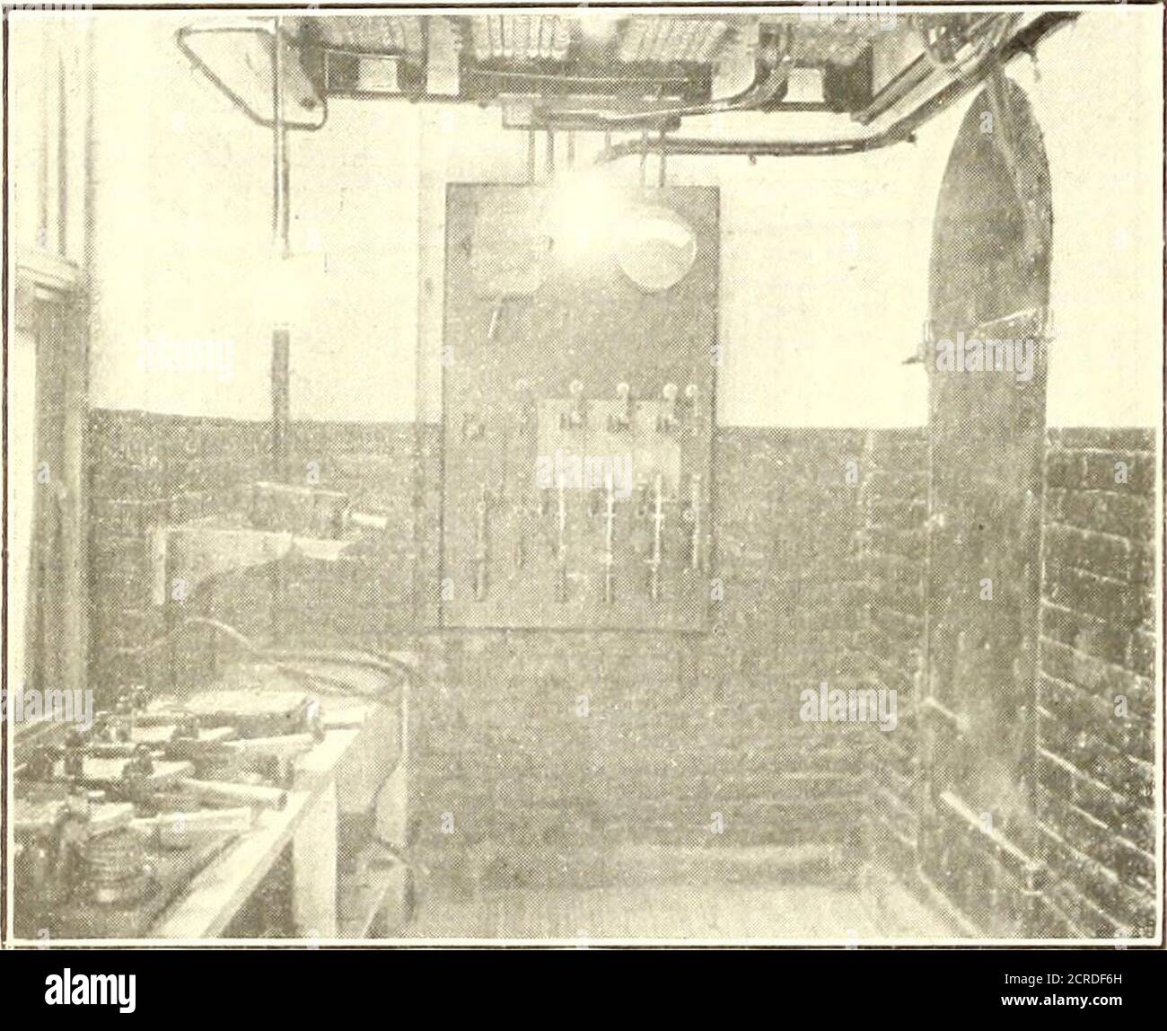 Milling machine bed hi-res stock photography and images - Alamy