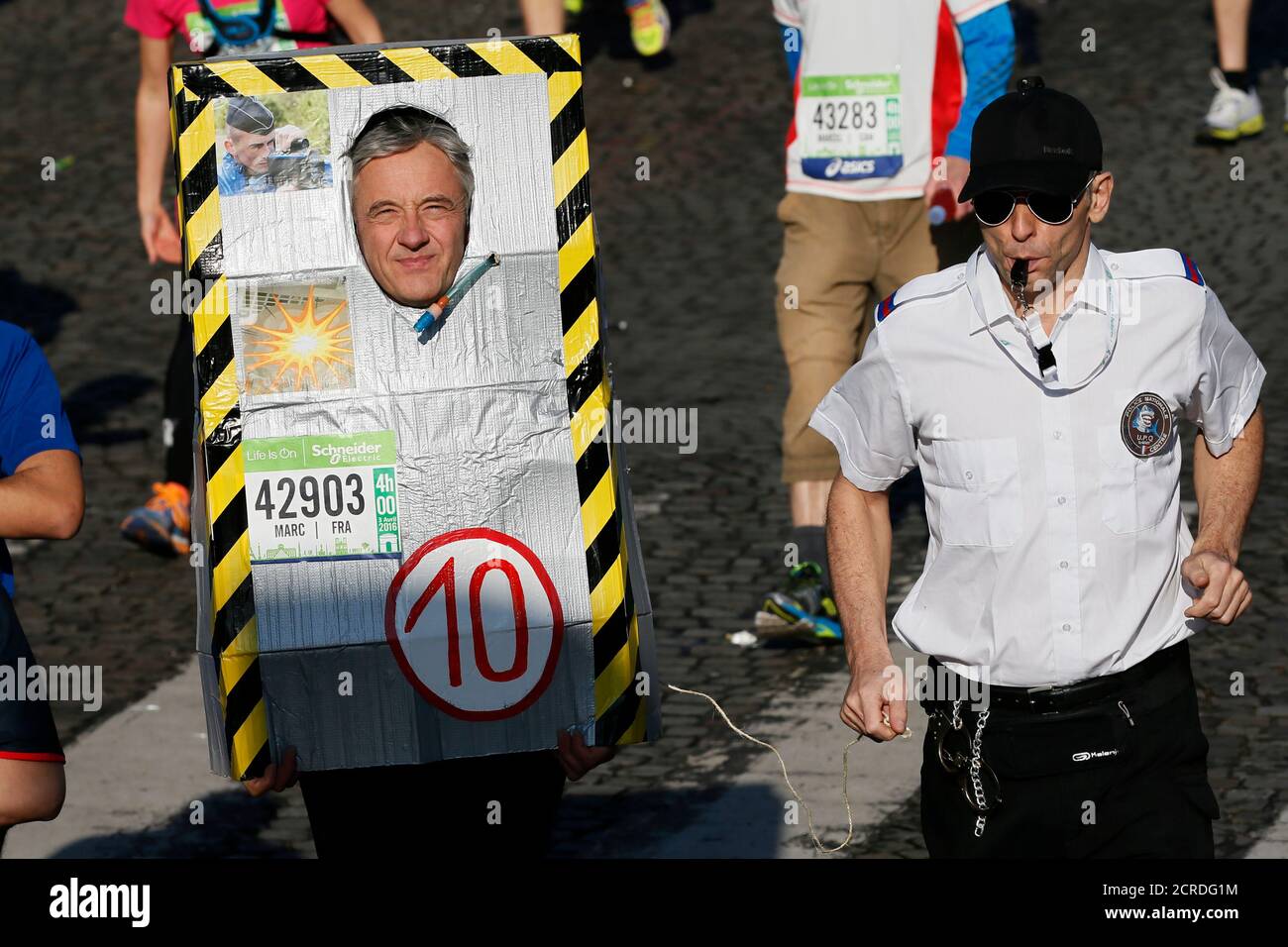Radar speed check hi-res stock photography and images - Alamy