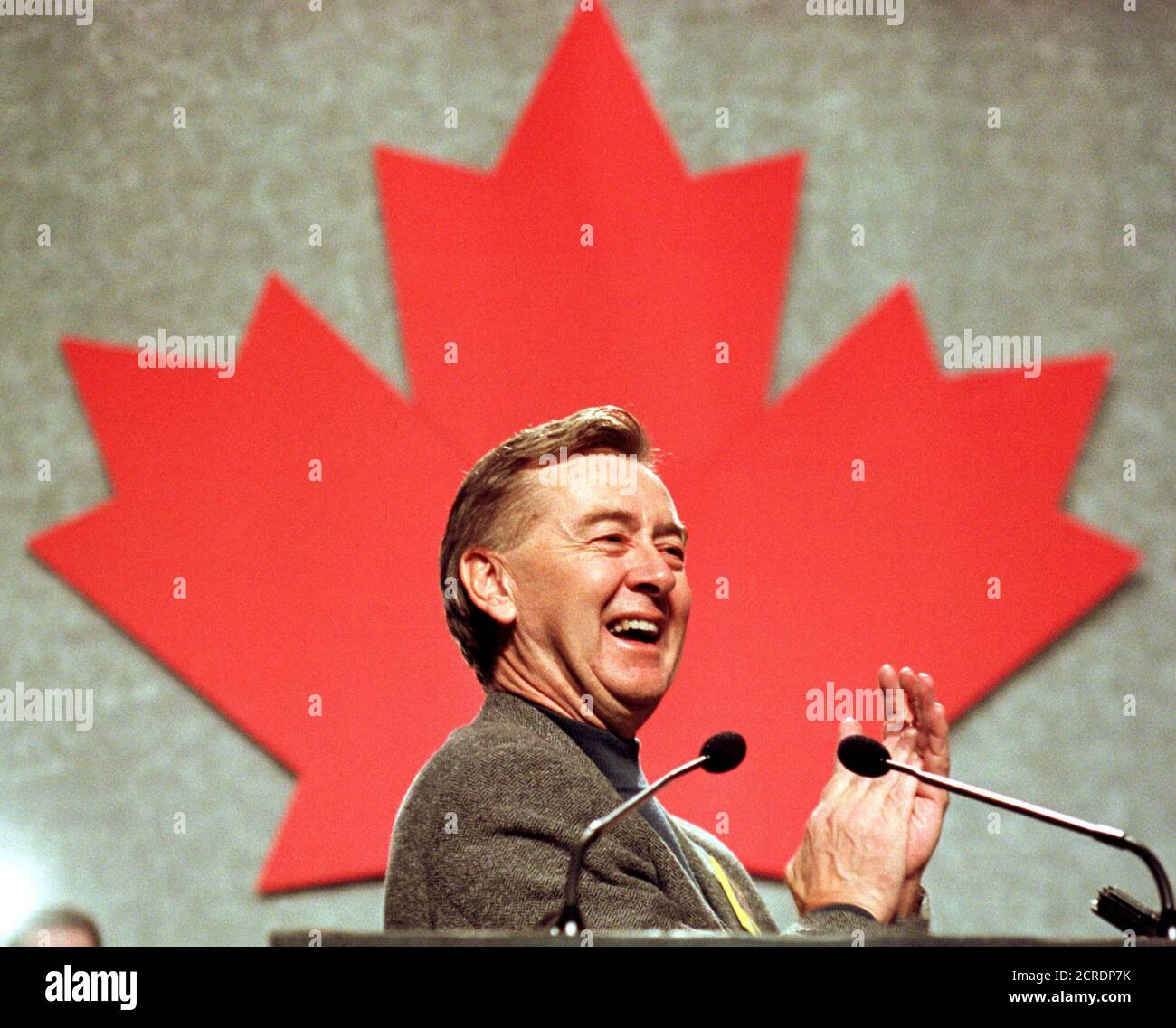 Delegates from the political parties hi-res stock photography and ...