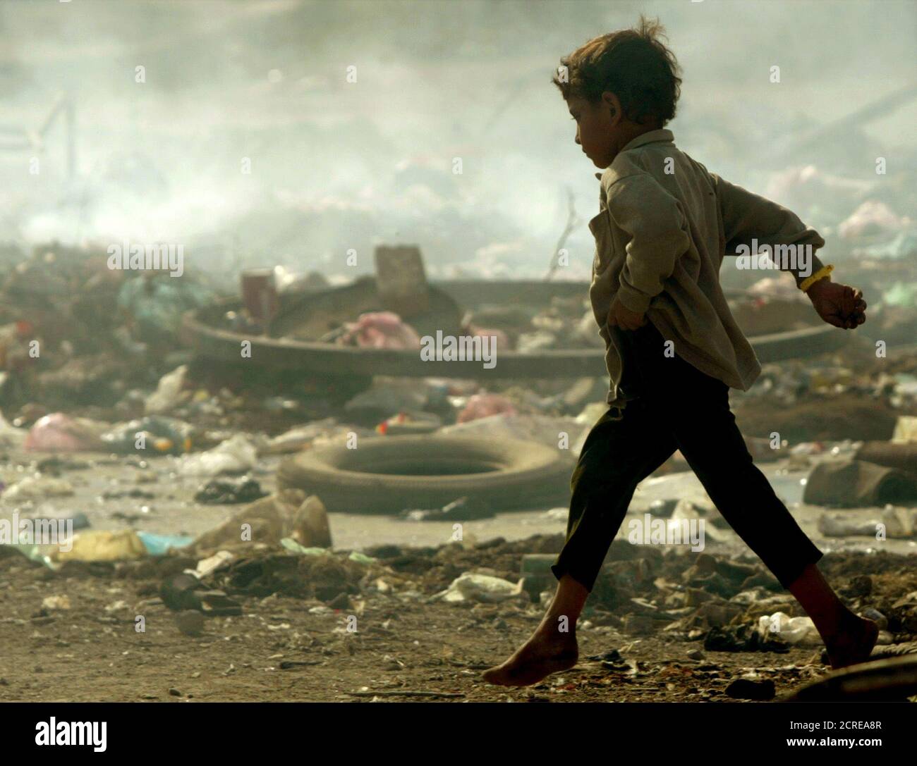 Iraq 2003 poverty hi-res stock photography and images - Alamy