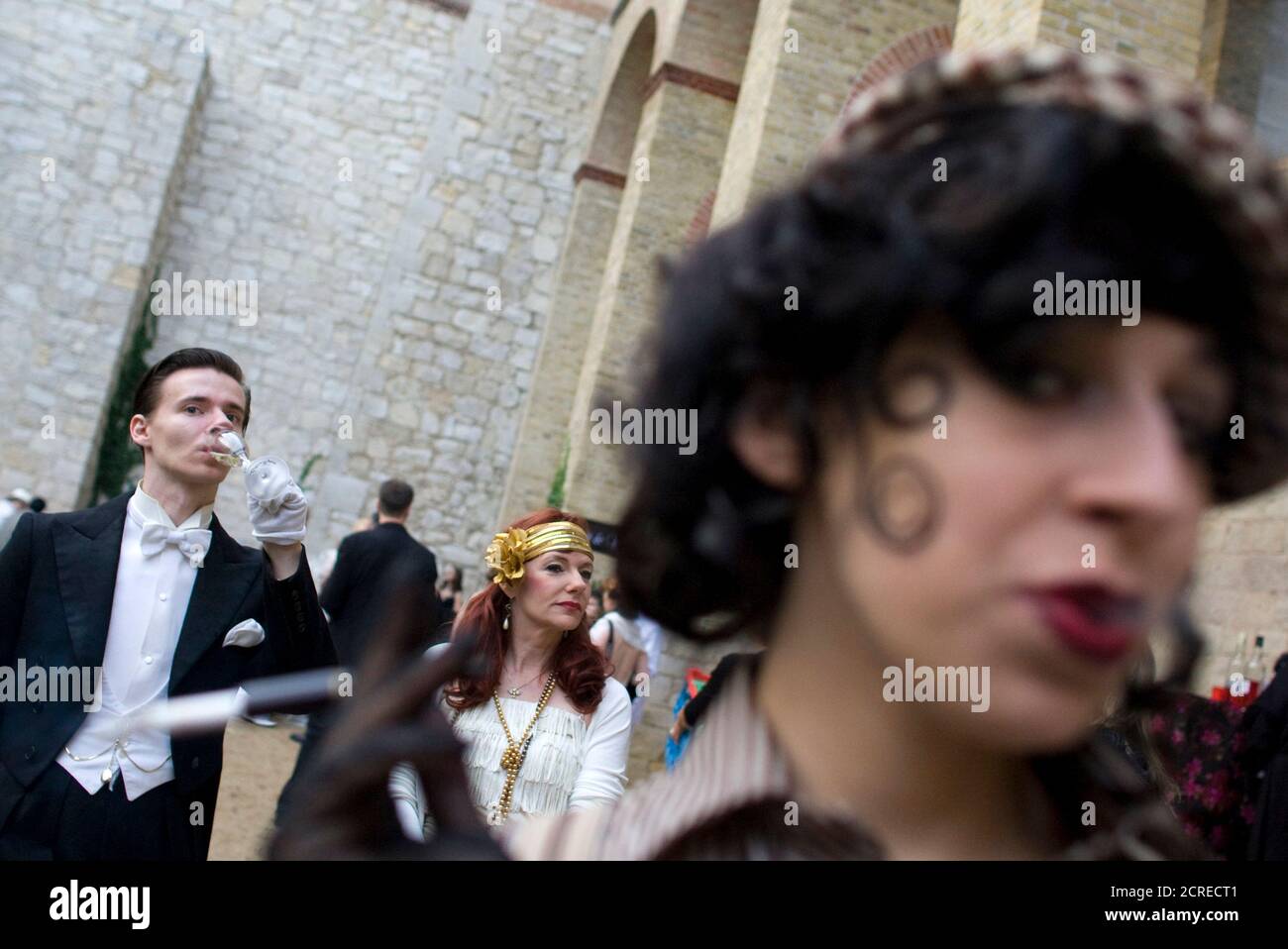 Burlesque 1920s hi-res stock photography and images - Alamy