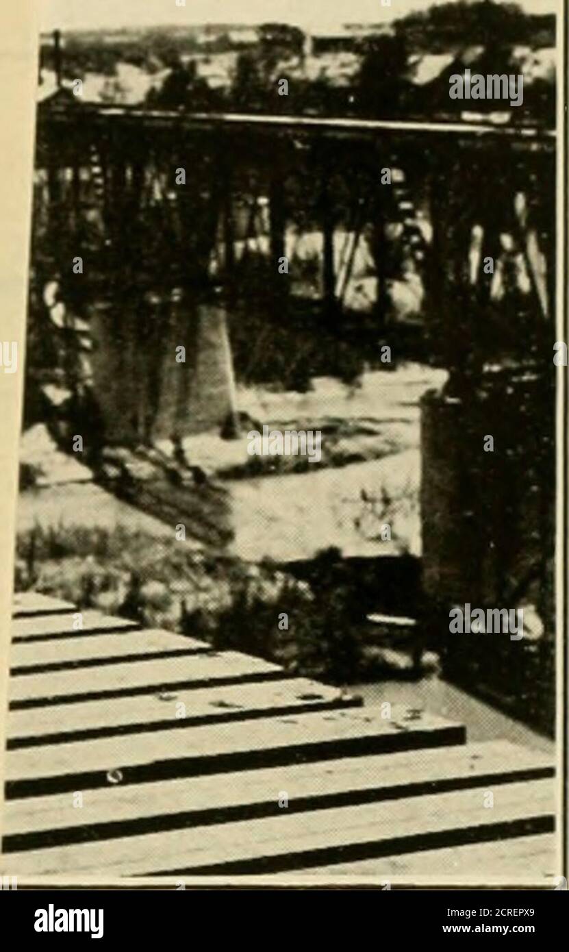 Texas mexican railroad bridge hi-res stock photography and images - Alamy