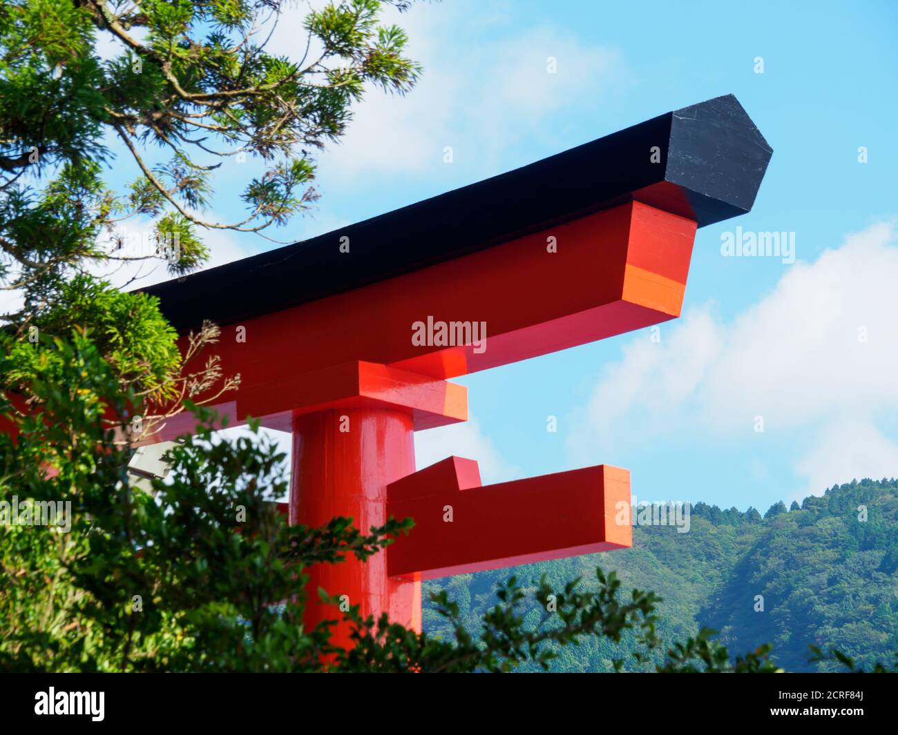 A large red torii gate at the Hakone Buddhist temple in Japan Stock ...
