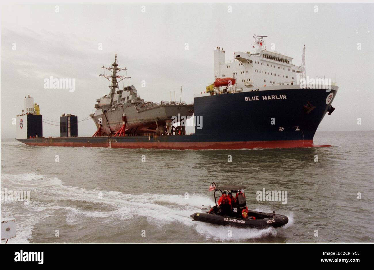 Uss Cole High Resolution Stock Photography and Images - Alamy
