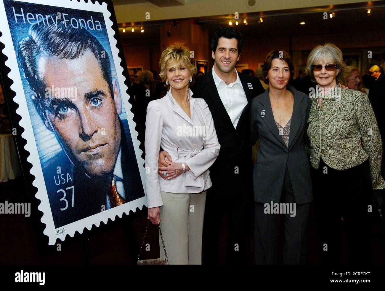 Henry fonda jane fonda hi-res stock photography and images - Alamy