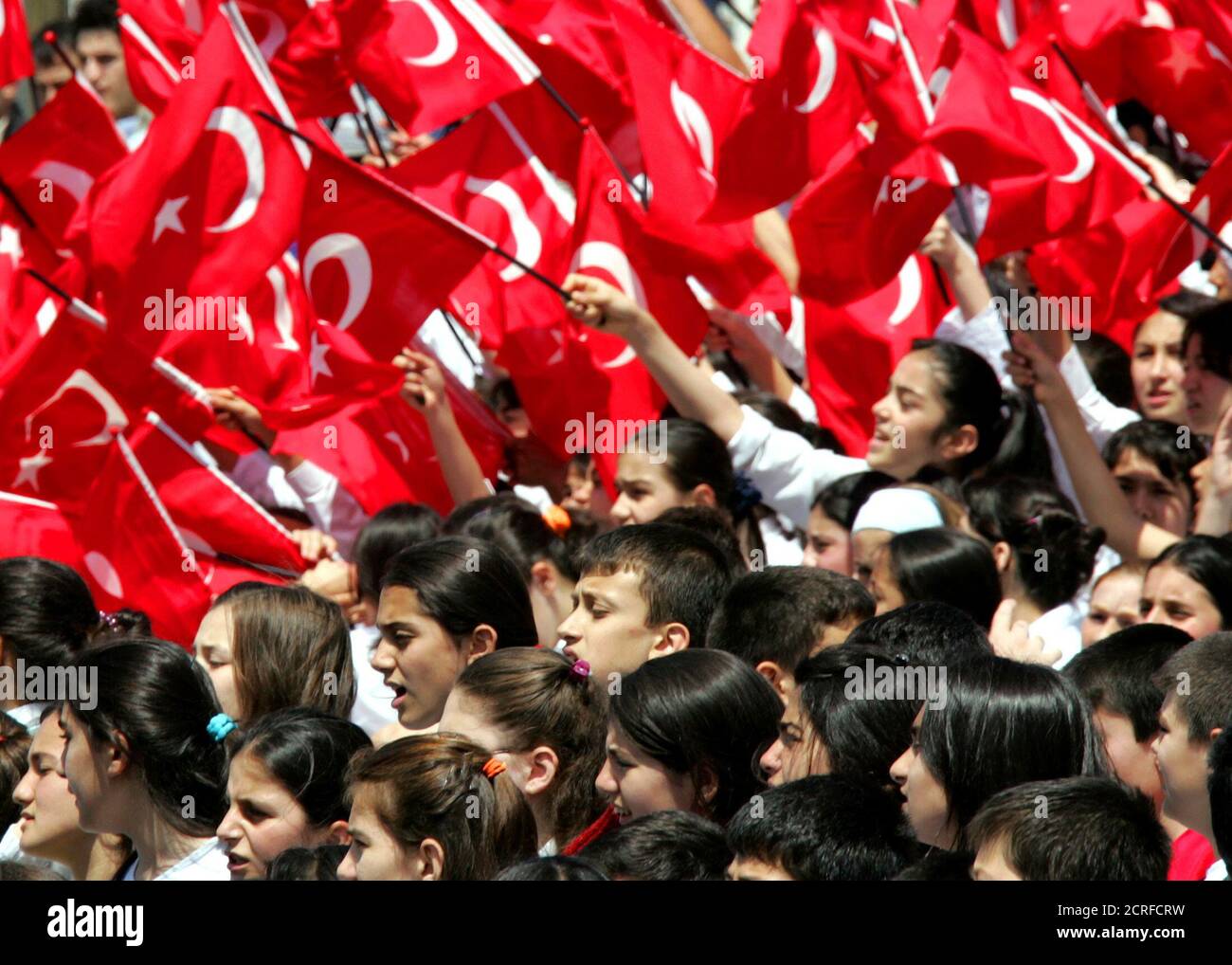 Turkish children sing hi-res stock photography and images - Alamy