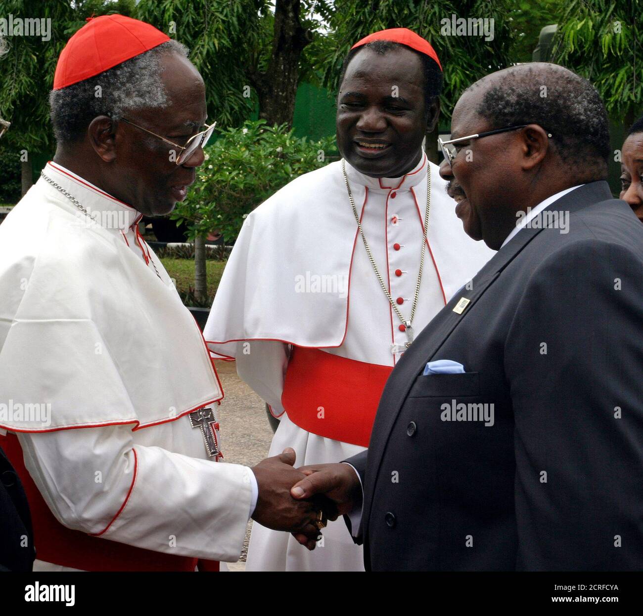 President benjamin mkapa of tanzania hi-res stock photography and ...