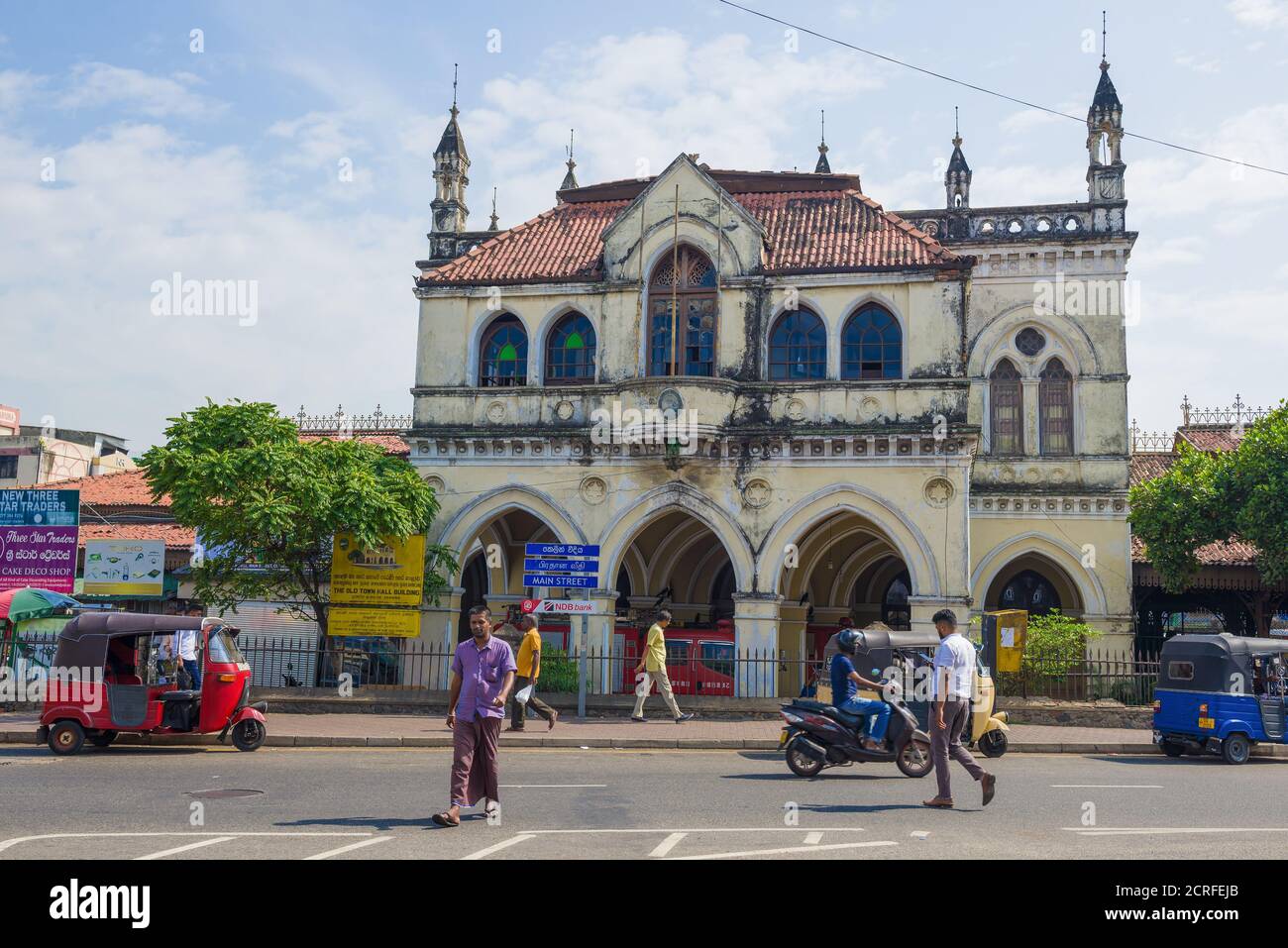 Main street colombo sri lanka hi-res stock photography and images - Alamy