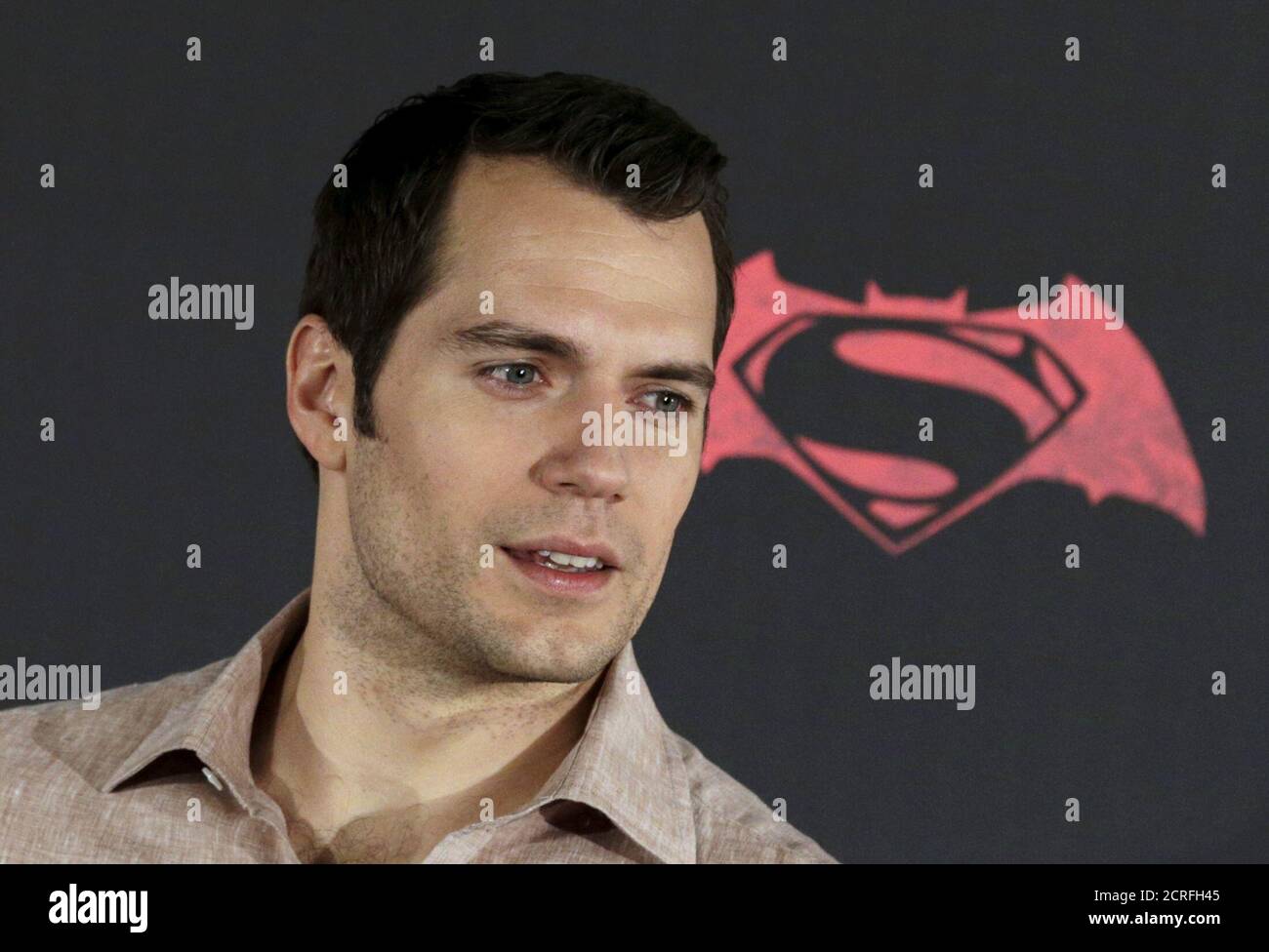 Henry cavill headshot hi-res stock photography and images - Alamy