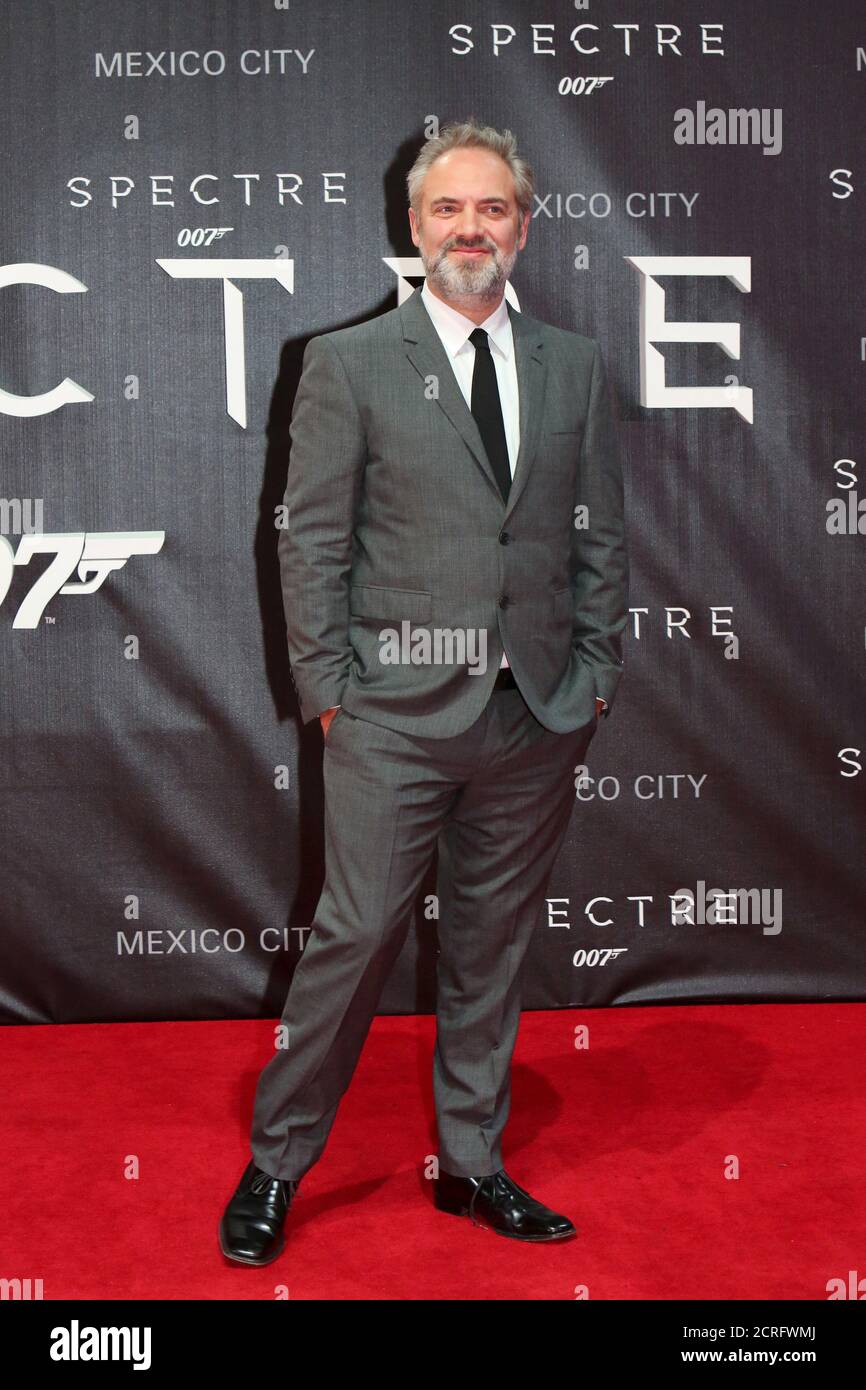 Spectre sam mendes 2015 hi-res stock photography and images - Alamy