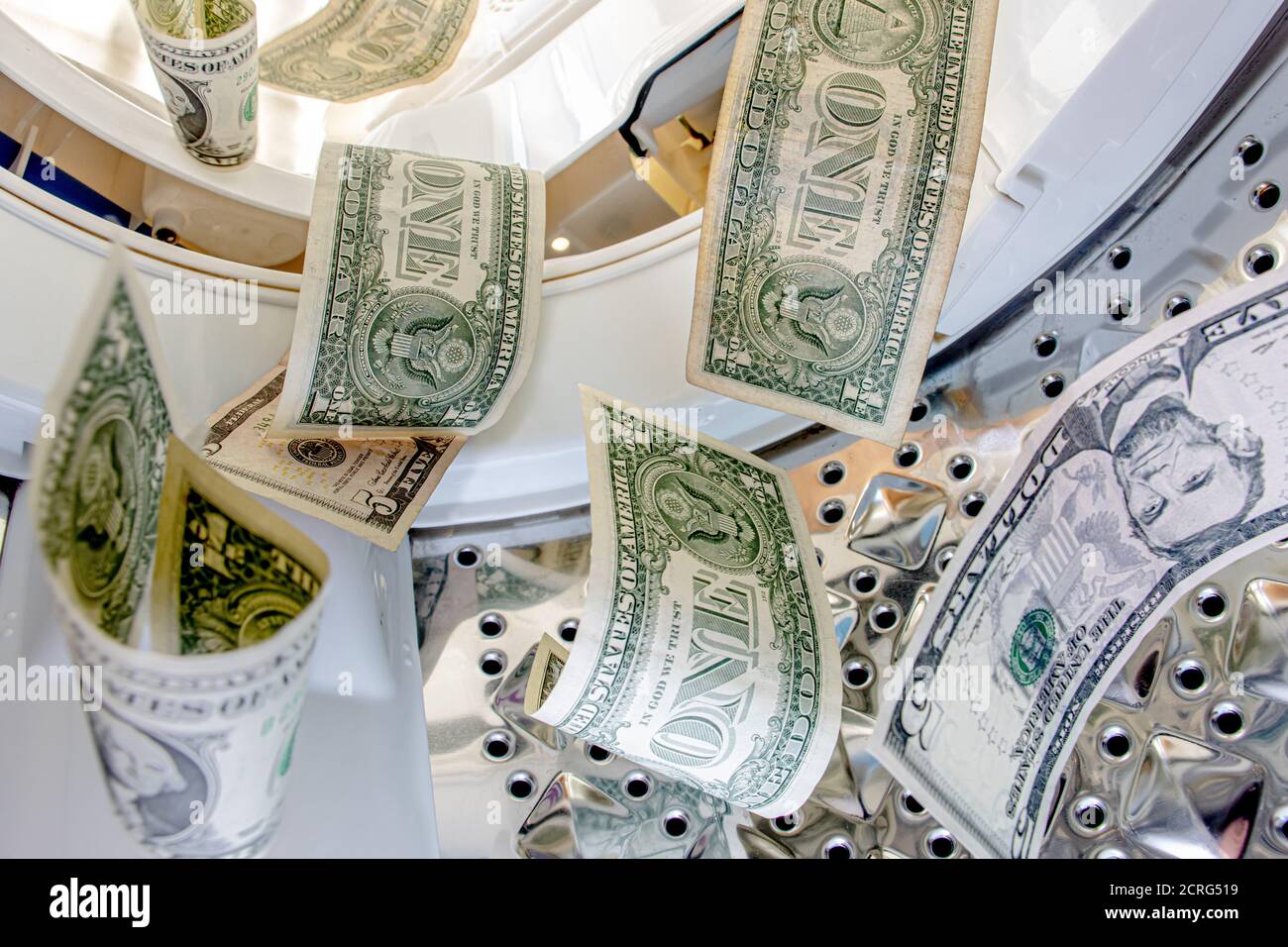 Bank robber dollar hi-res stock photography and images - Alamy