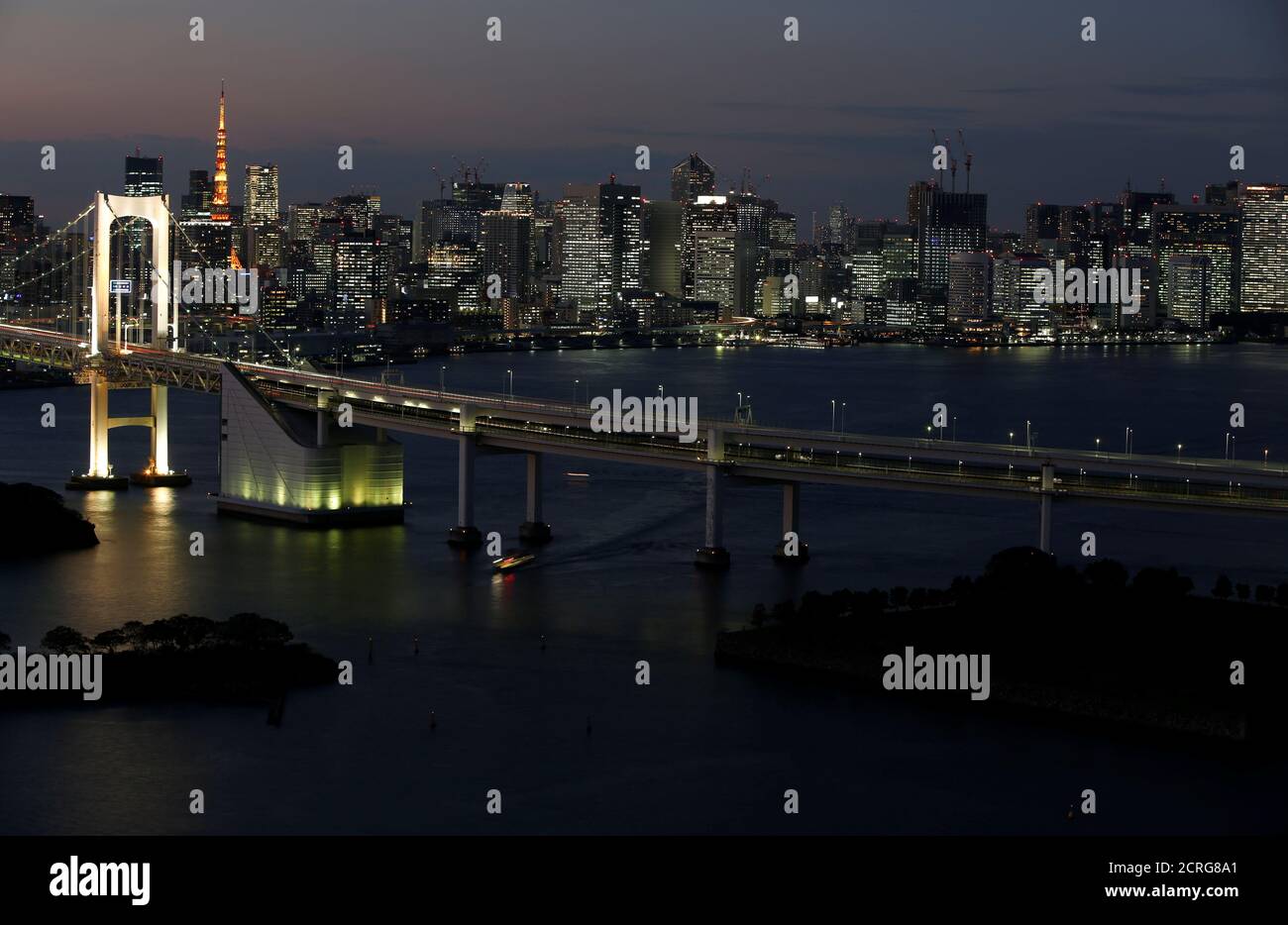 Tokyo bay expressway hi-res stock photography and images - Alamy