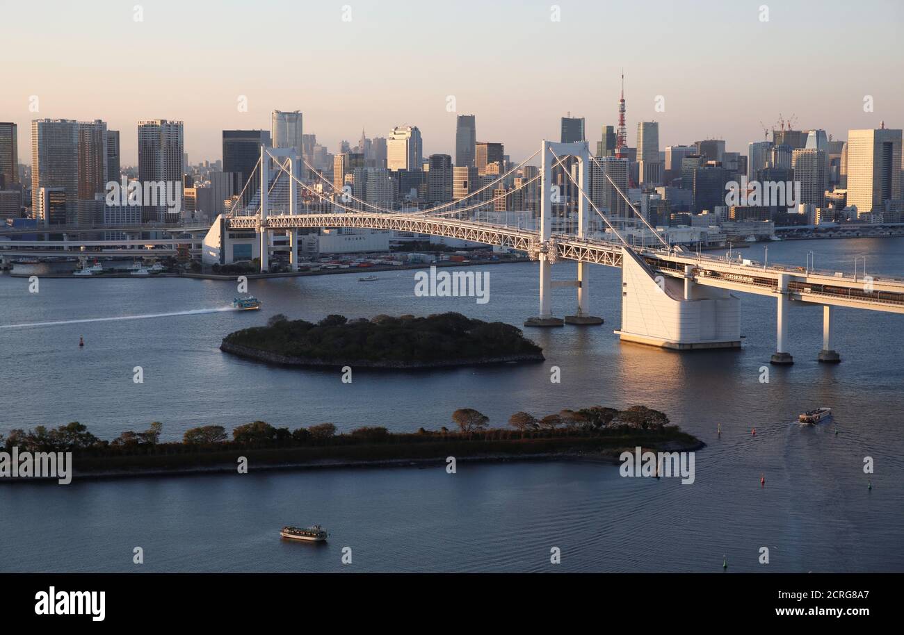 Tokyo bay expressway hi-res stock photography and images - Alamy