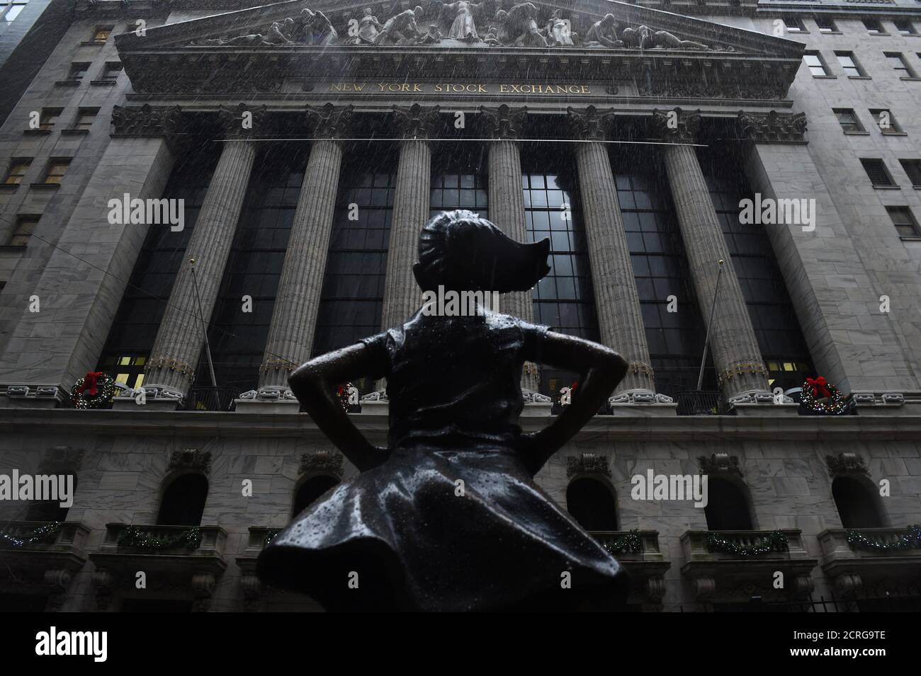 Fearless Girl Statue High Resolution Stock Photography and Images - Alamy
