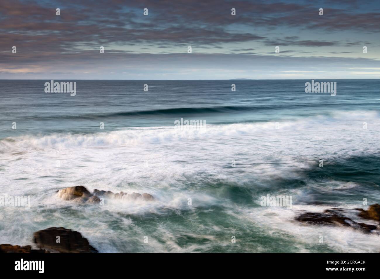 One tree beach tuross head hi-res stock photography and images - Alamy