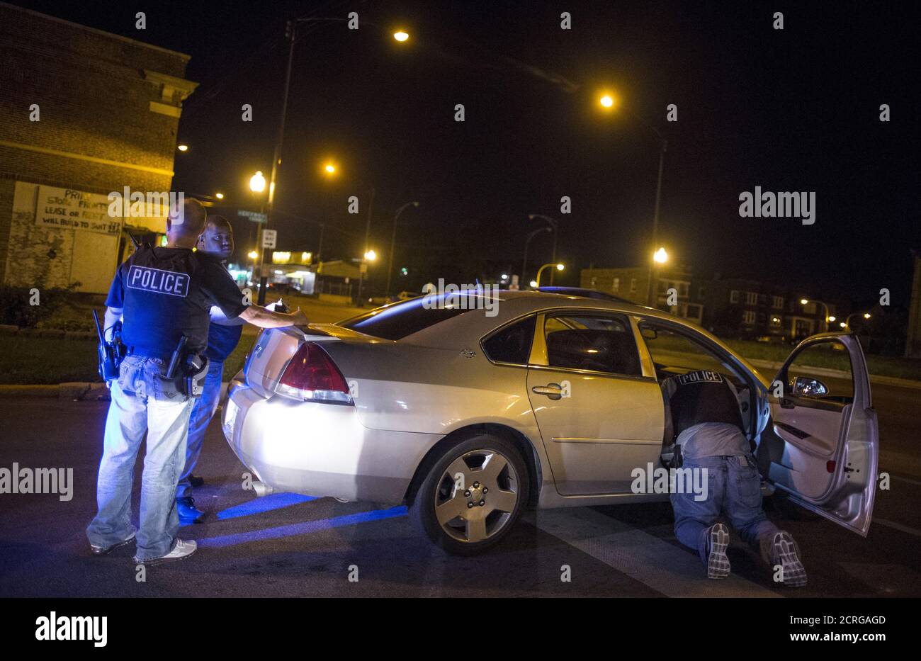 United states police search car hi-res stock photography and images - Alamy
