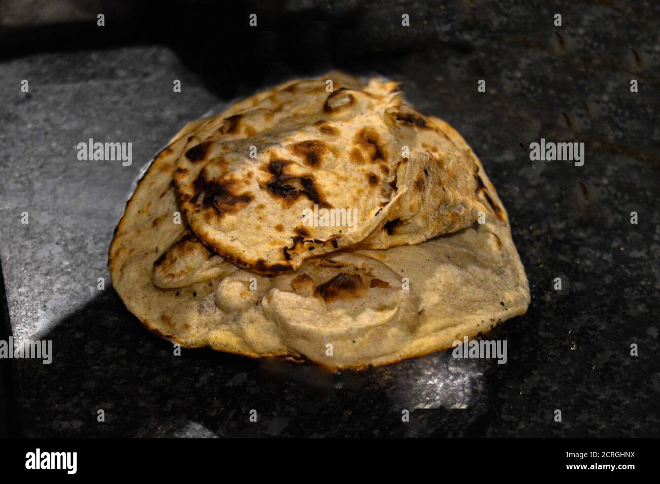 Butter naan stack hi-res stock photography and images - Alamy