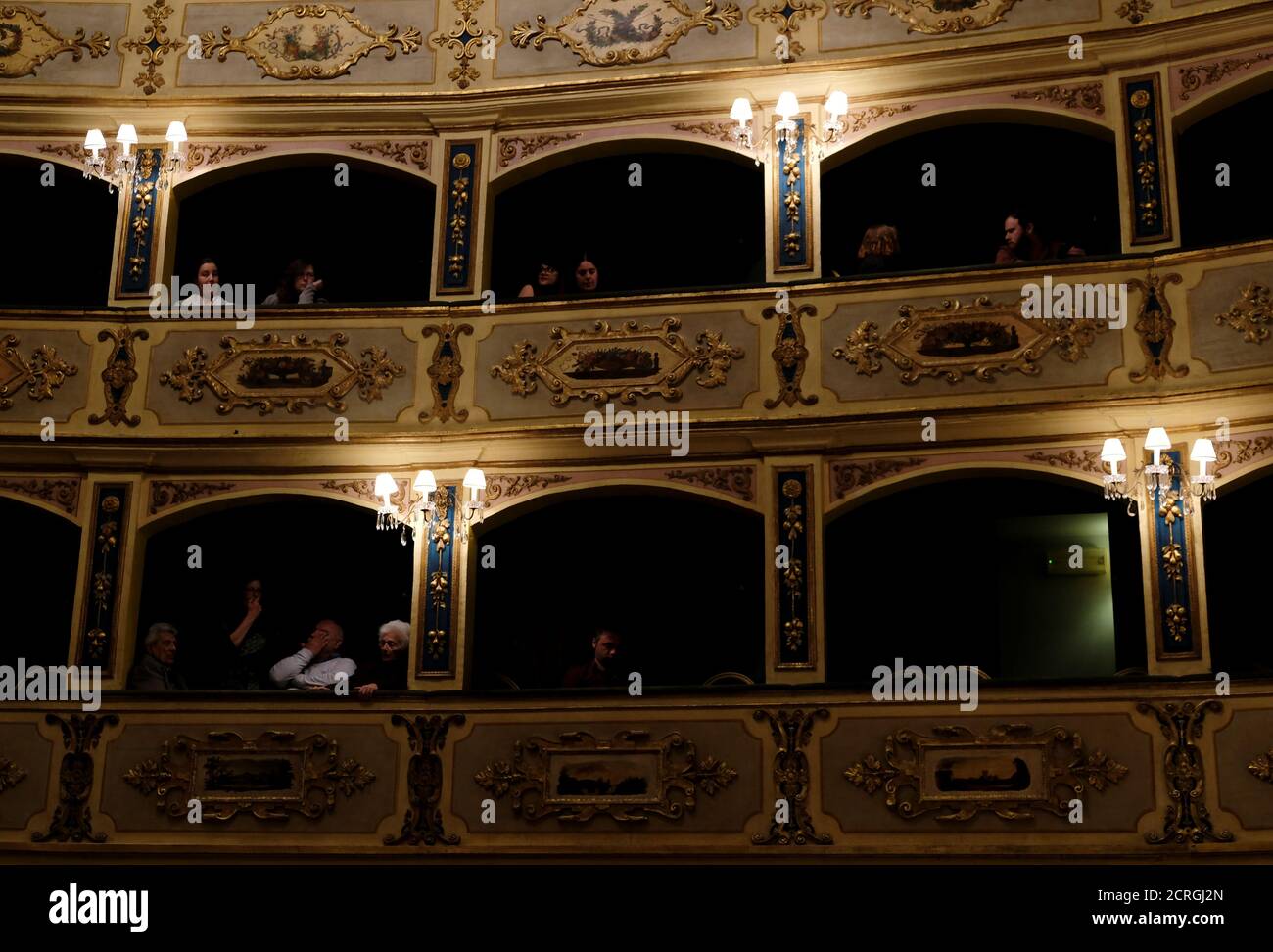 Theatre Boxes High Resolution Stock Photography and Images - Alamy