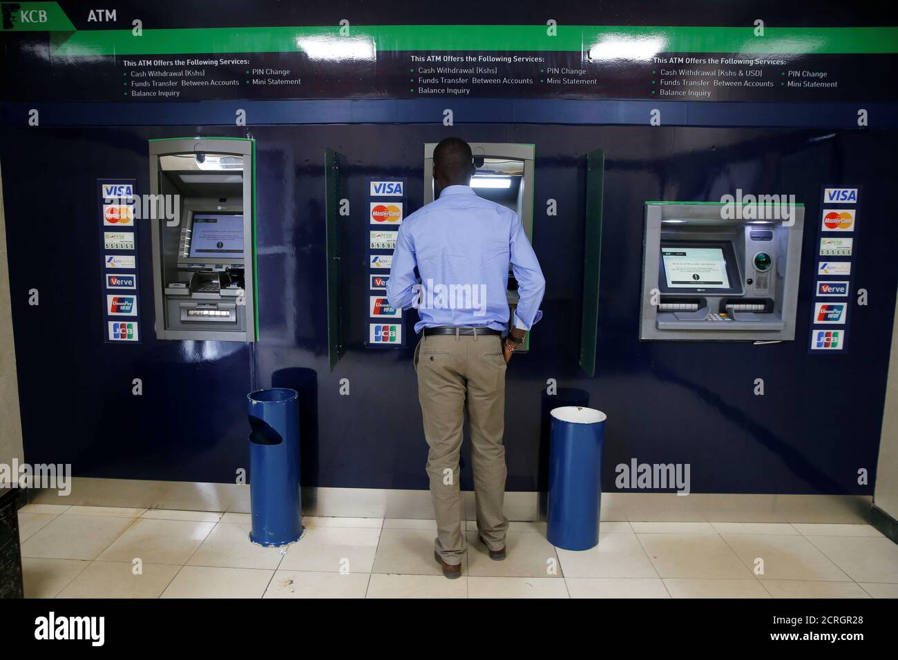 Atm and house hi-res stock photography and images - Alamy