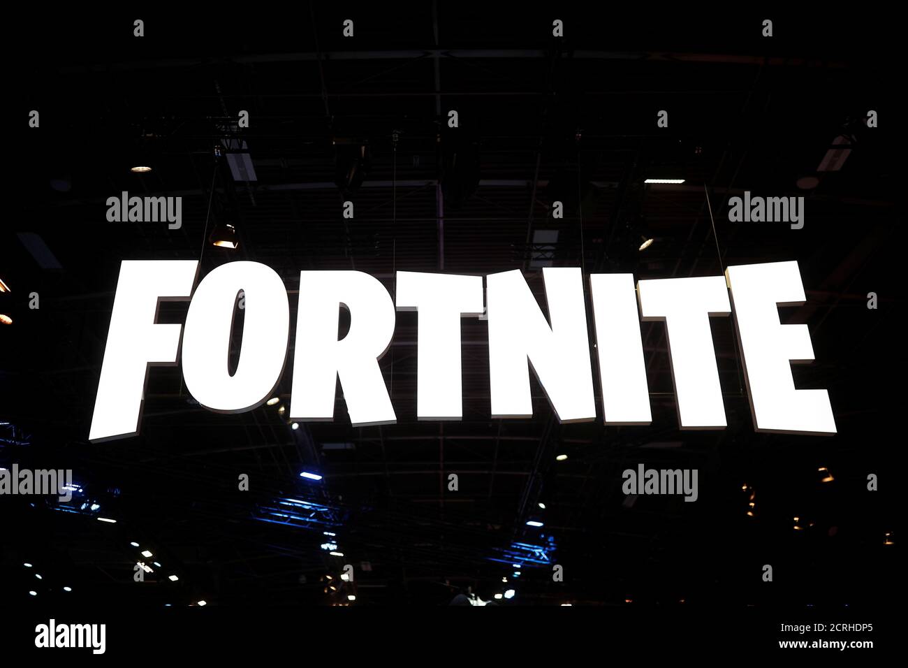 Fortnite Logo High Resolution Stock Photography and Images - Alamy
