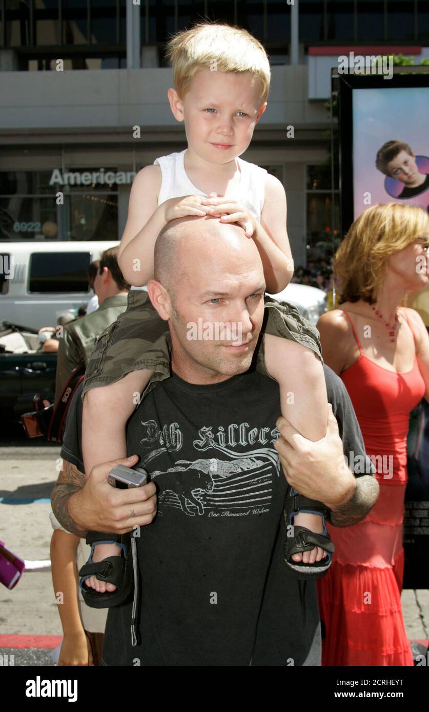 Limp bizkit 2005 hi-res stock photography and images - Alamy